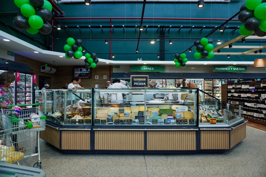 Con una inversión de USD 5 millones, Jumbo abre sus puertas en Puertos ...