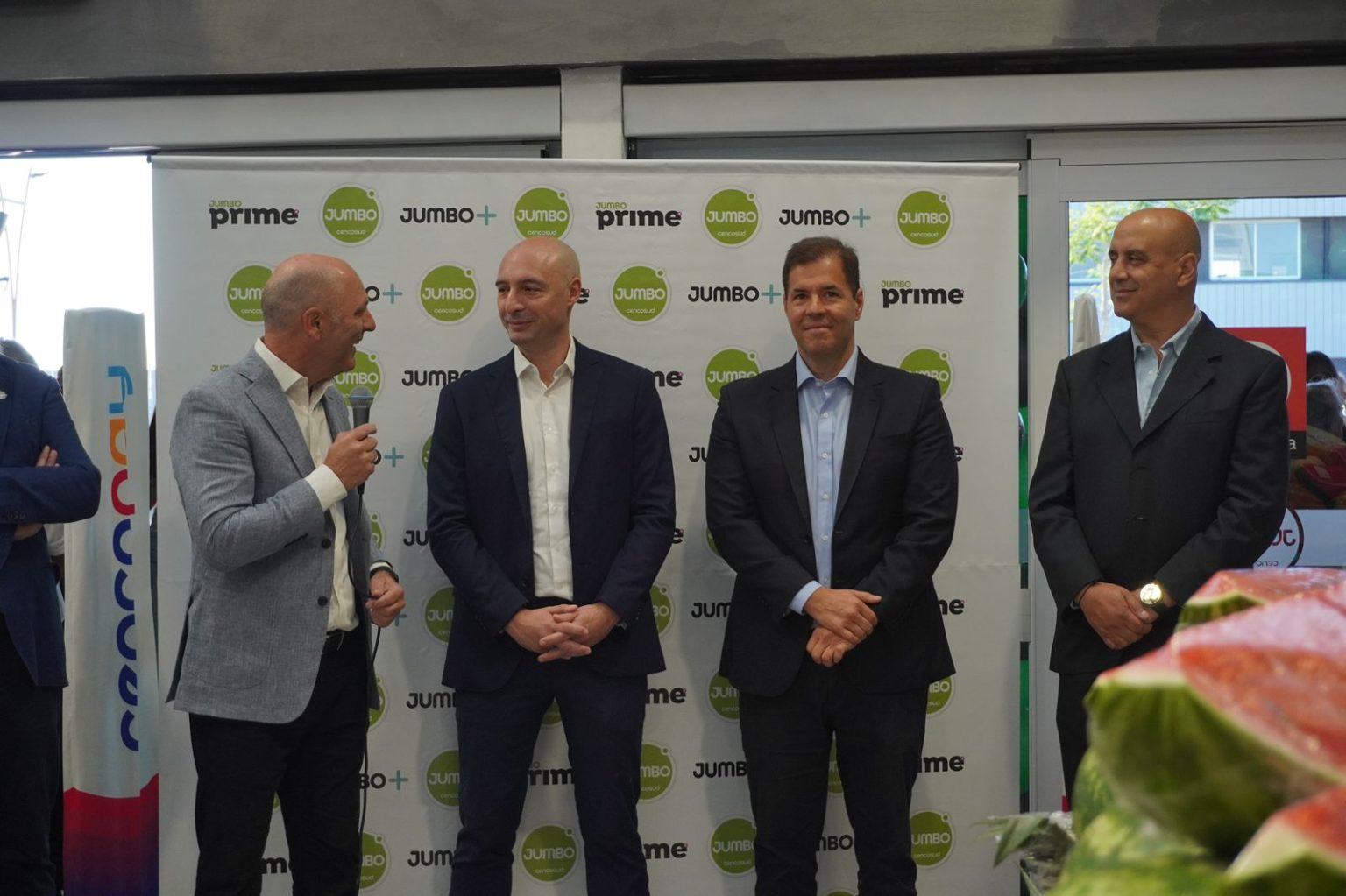 Con una inversión de USD 5 millones, Jumbo abre sus puertas en Puertos ...