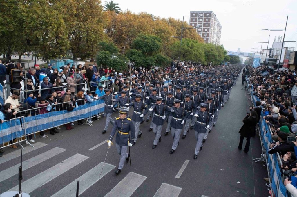 Se realizó en San Miguel el tradicional desfile patrio por el 25 de ...